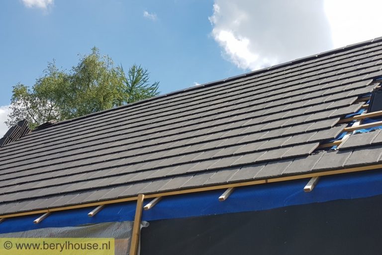 Dakpannen antraciet rustiek VLAKKE DAKPAN 20,5 (per m2) – Beryl House