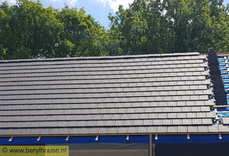 Dakpannen antraciet rustiek VLAKKE DAKPAN 20,5 (per m2) – Beryl House