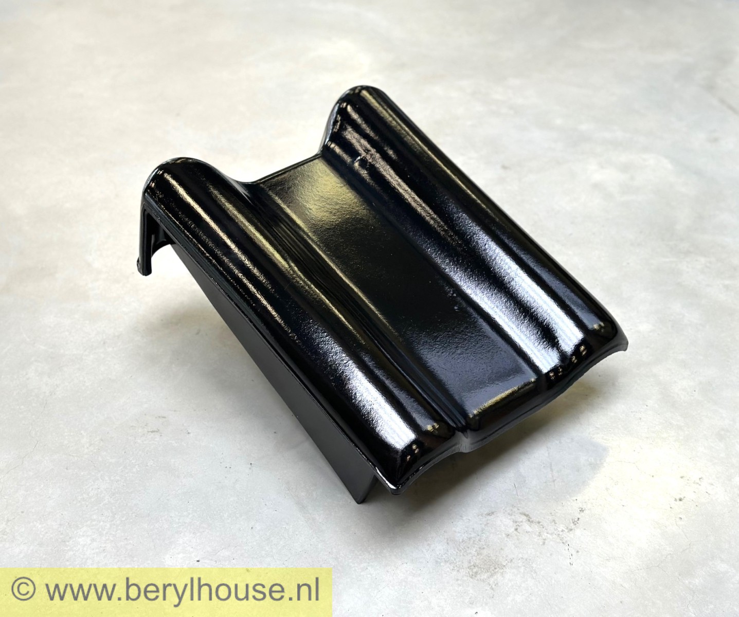 Chaperongevelpan links (per stuk) – Beryl House